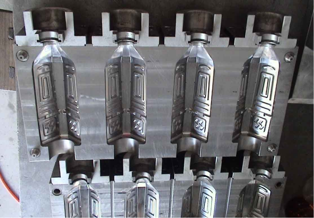 Correct Care Methods For Blow Molding Mold Product - Link-Tech stretch ...